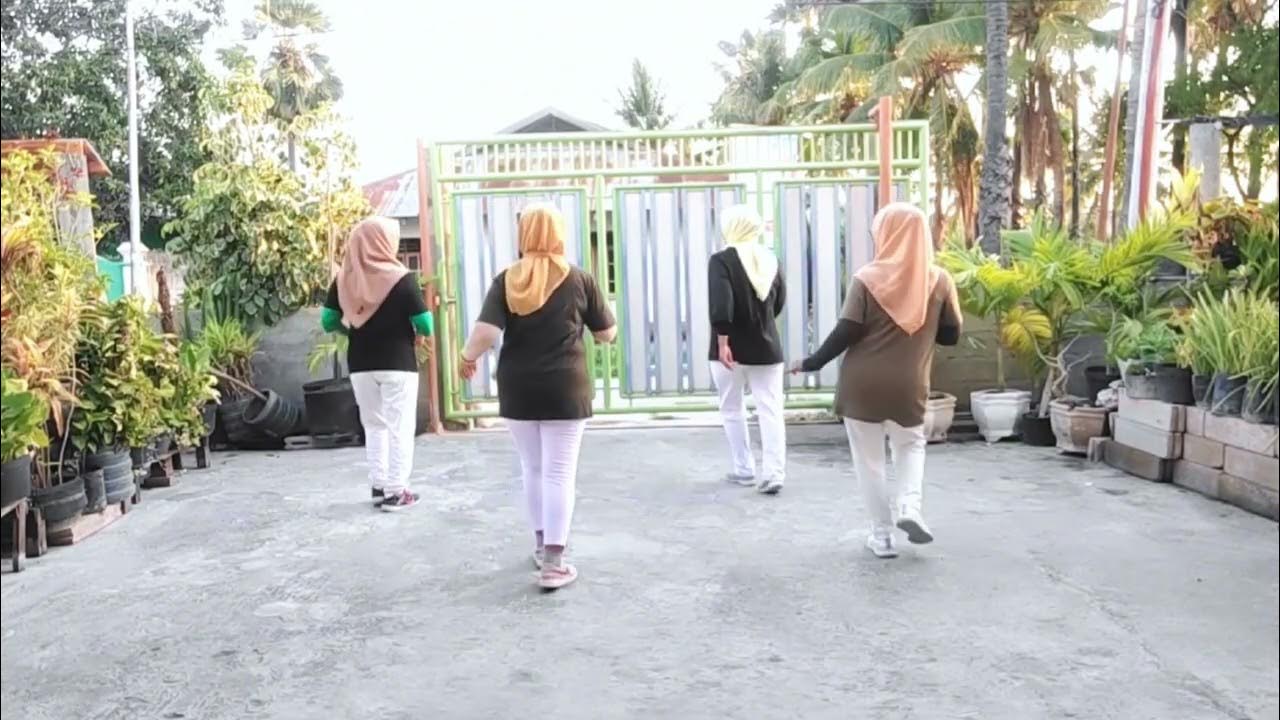 MMM BOP//Choreo W.L.D (KOR)//demo Ita and Friends//Waingapu-Sumba Timur - YouTube