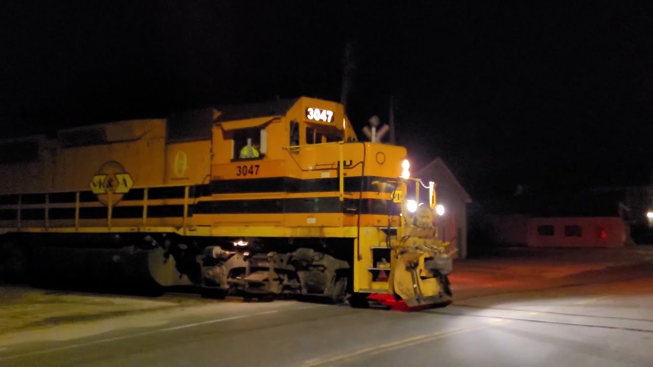 HD Late Night on SLR: SLR 3047 Leads 393 to Bethel & QGRY 3537 - SLR 3008 on 515 - Early April ...