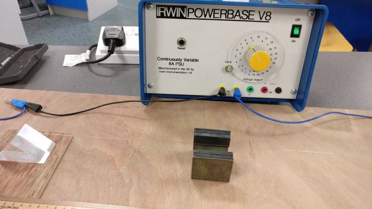 Standing Waves on a Wire Alternating Current - YouTube