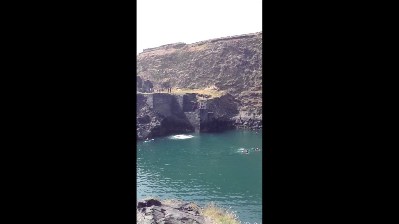 Blue Lagoon Running Cliff Jump Pembrokeshire - YouTube