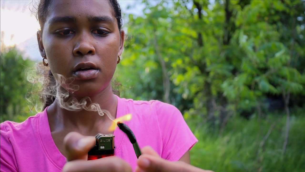 first time smoking hash - YouTube