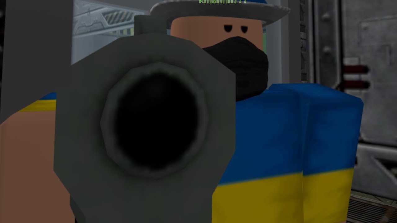 Playing random meme games on roblox. - YouTube