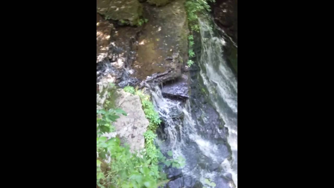 Machine Falls from the Top - YouTube