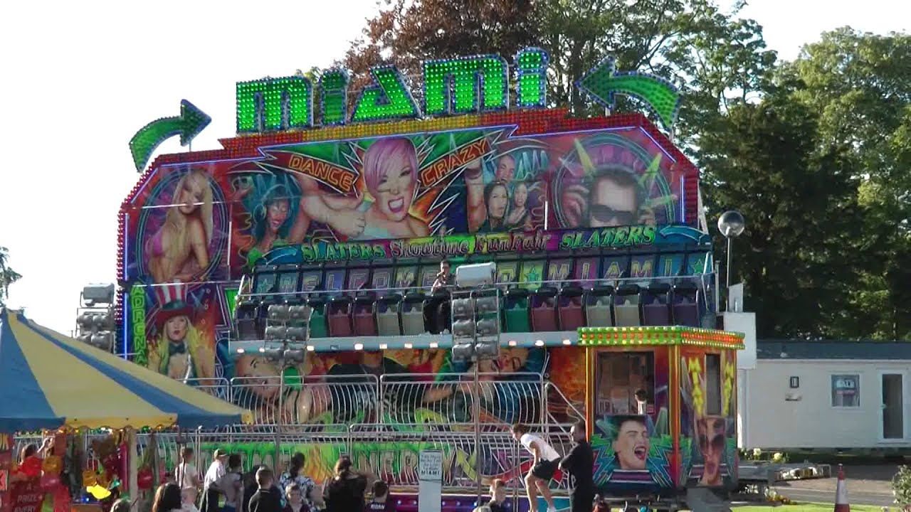 Reece Washington raised £100 for singing on the Miami ride - YouTube