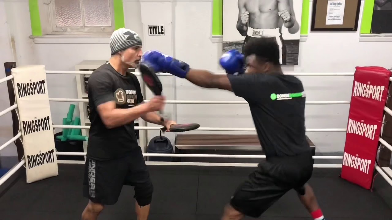 Bondi boxing gym program - YouTube