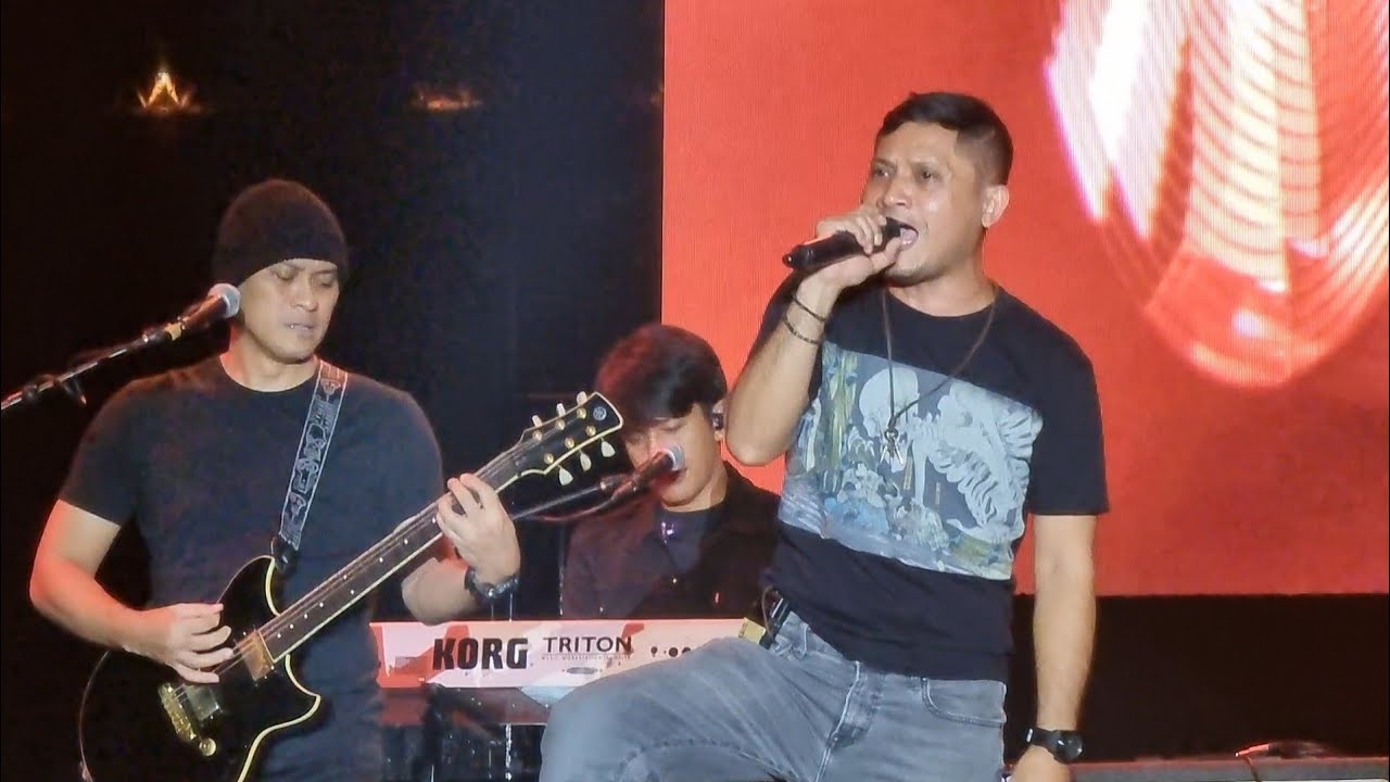 ANDRA & THE BACKBONE - LIVE AT EDUTOWN ARENA BSD (MANGGUNGDI 2022 ...