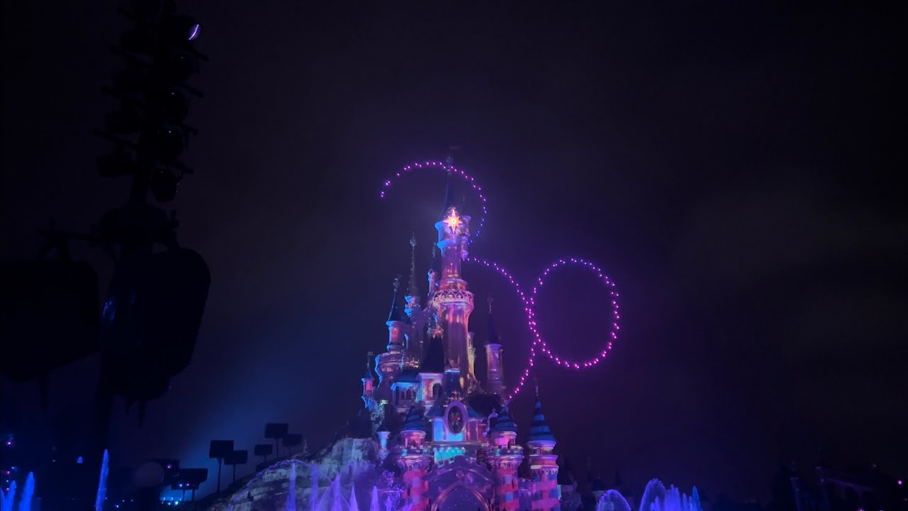 Disney D-Light | Disneyland Paris - YouTube