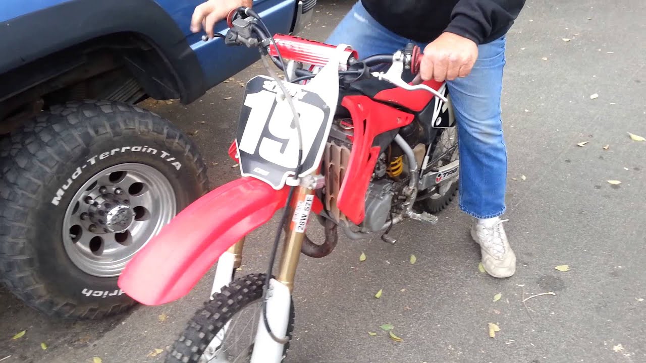Honda CR85. First Ride - YouTube