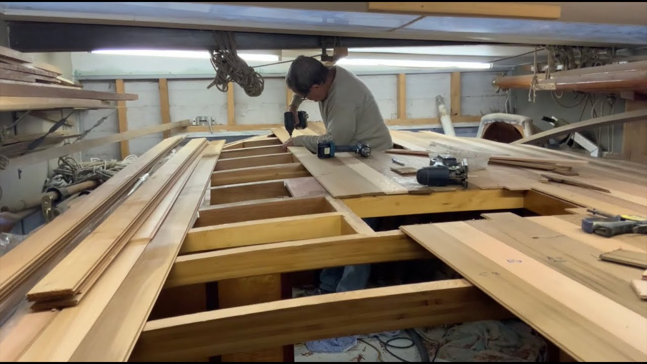 Carvel Planking Ep22 Laying the Deck - YouTube