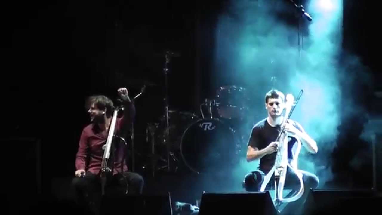 2CELLOS - Smooth Criminal *01/08/2015* [Live @ Molfetta] - YouTube