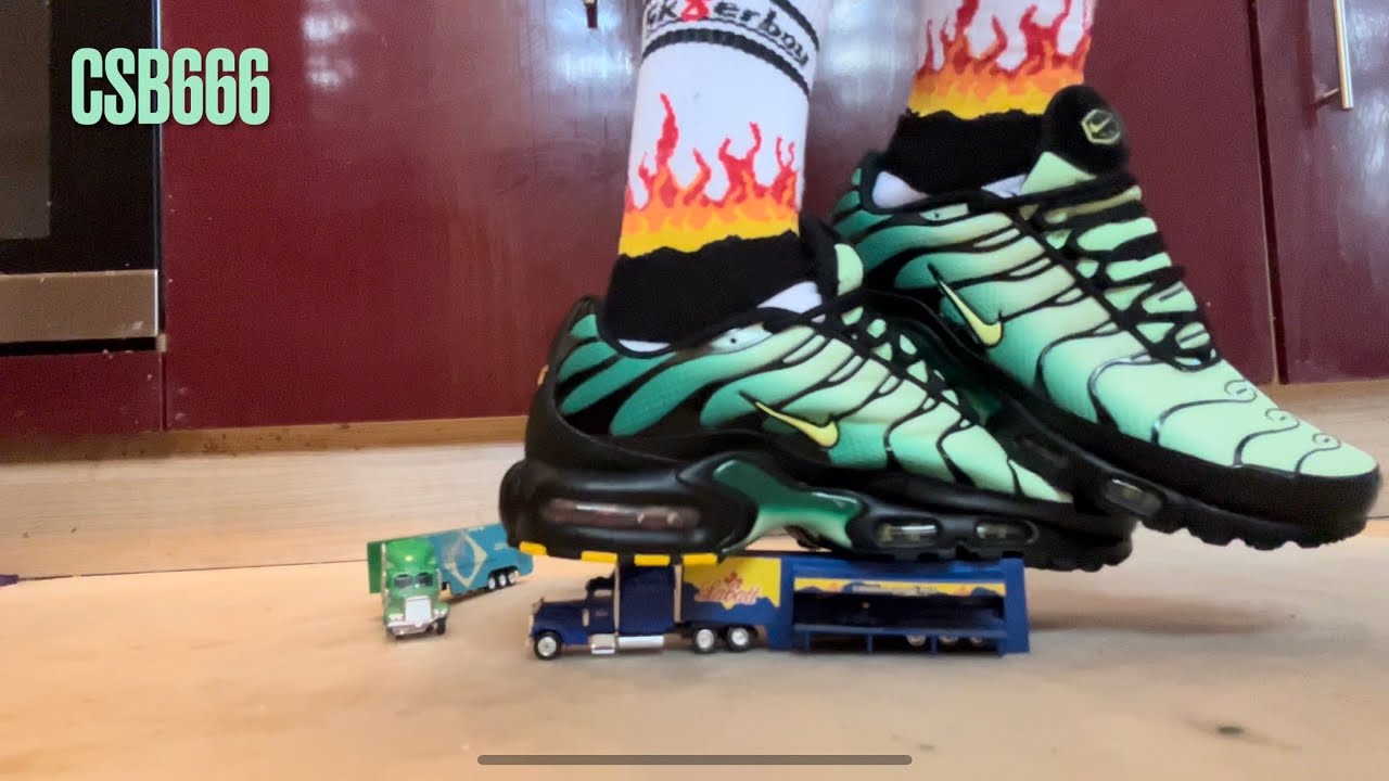 New Nike TN crush, stomp, trample two model toy trucks - YouTube