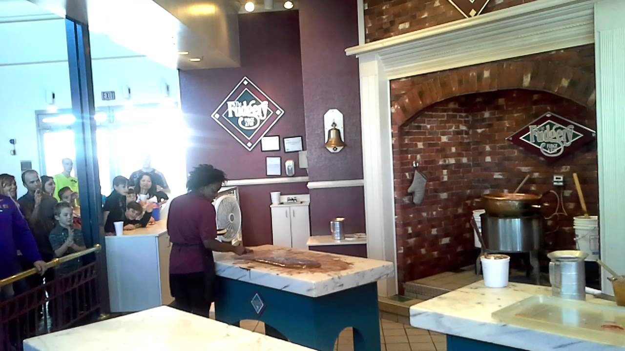 The Fudgery New Orleans - YouTube