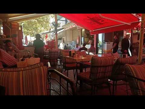 İzmir Kemeraltı Kafeler sokağı