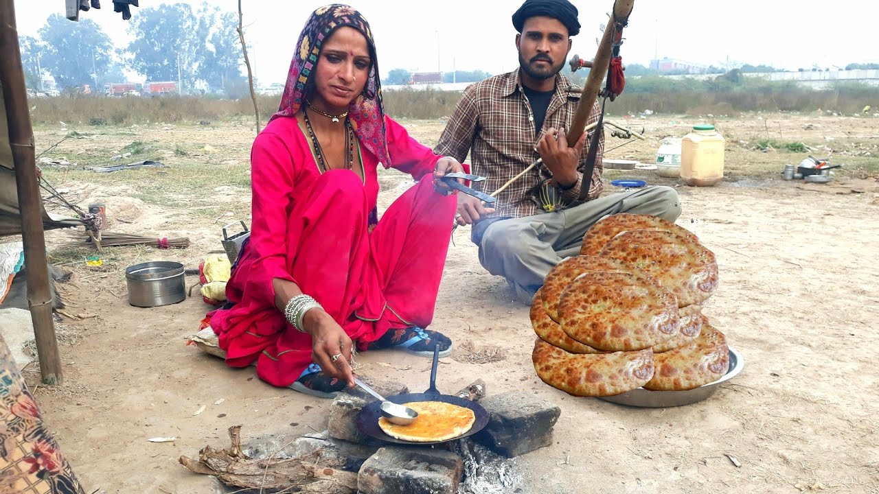 INDIAN Village Woman Cooking Food💕VILLAGE LIFE OF INDIA💕RURAL LIFE OF ...