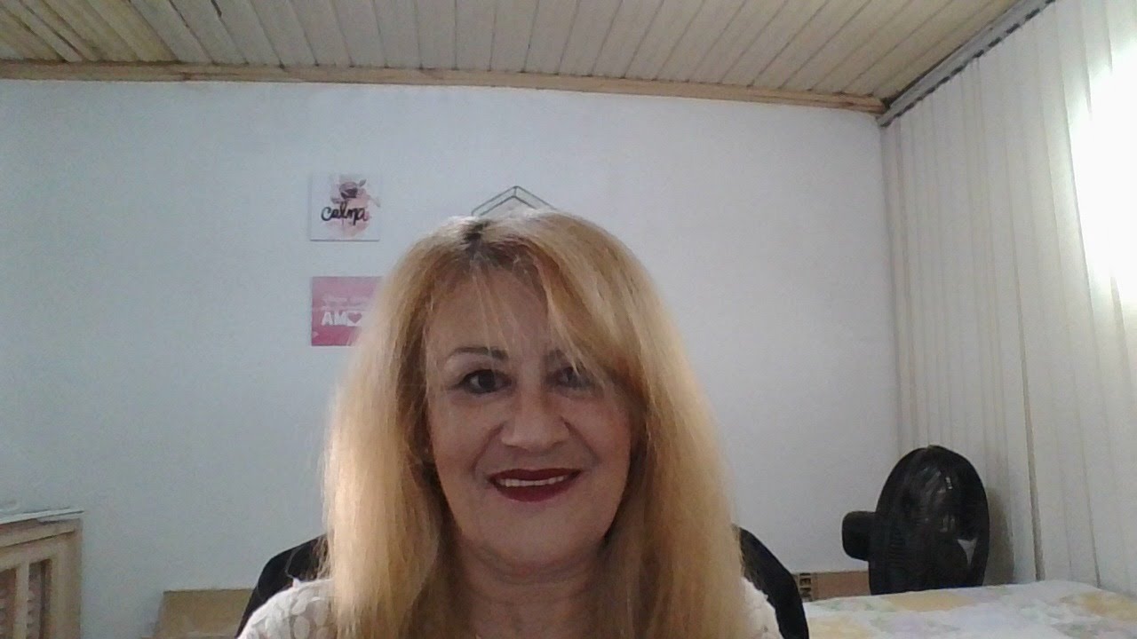 LIVE INICIANDO A SEMANA COM AMIGOS - YouTube