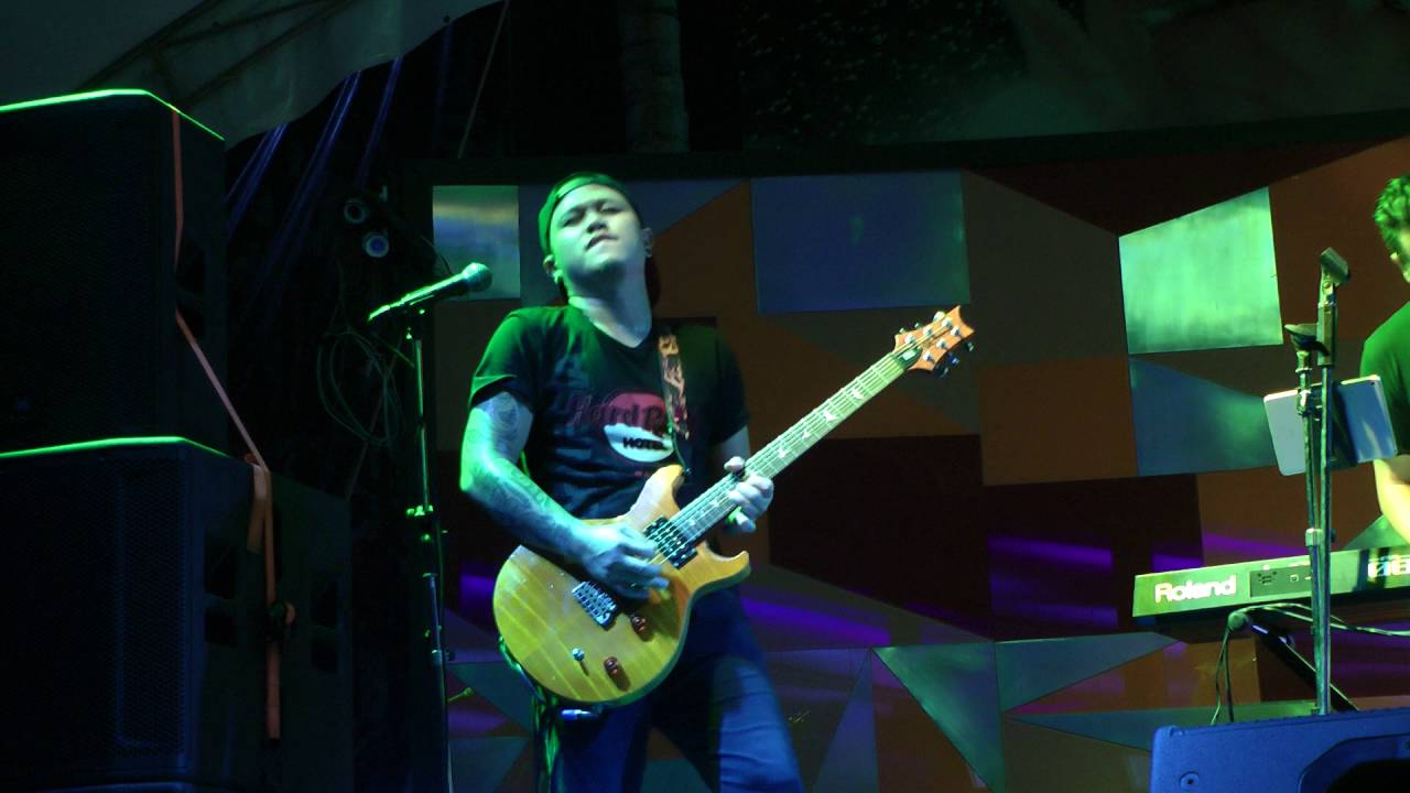 DV8 Band - Playing Stairway to Heaven at Hard Rock Cafe Koh Samui (July ...