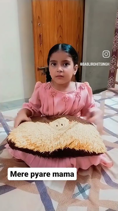 #mere pyare mama # Chanda mama se pyare# - YouTube