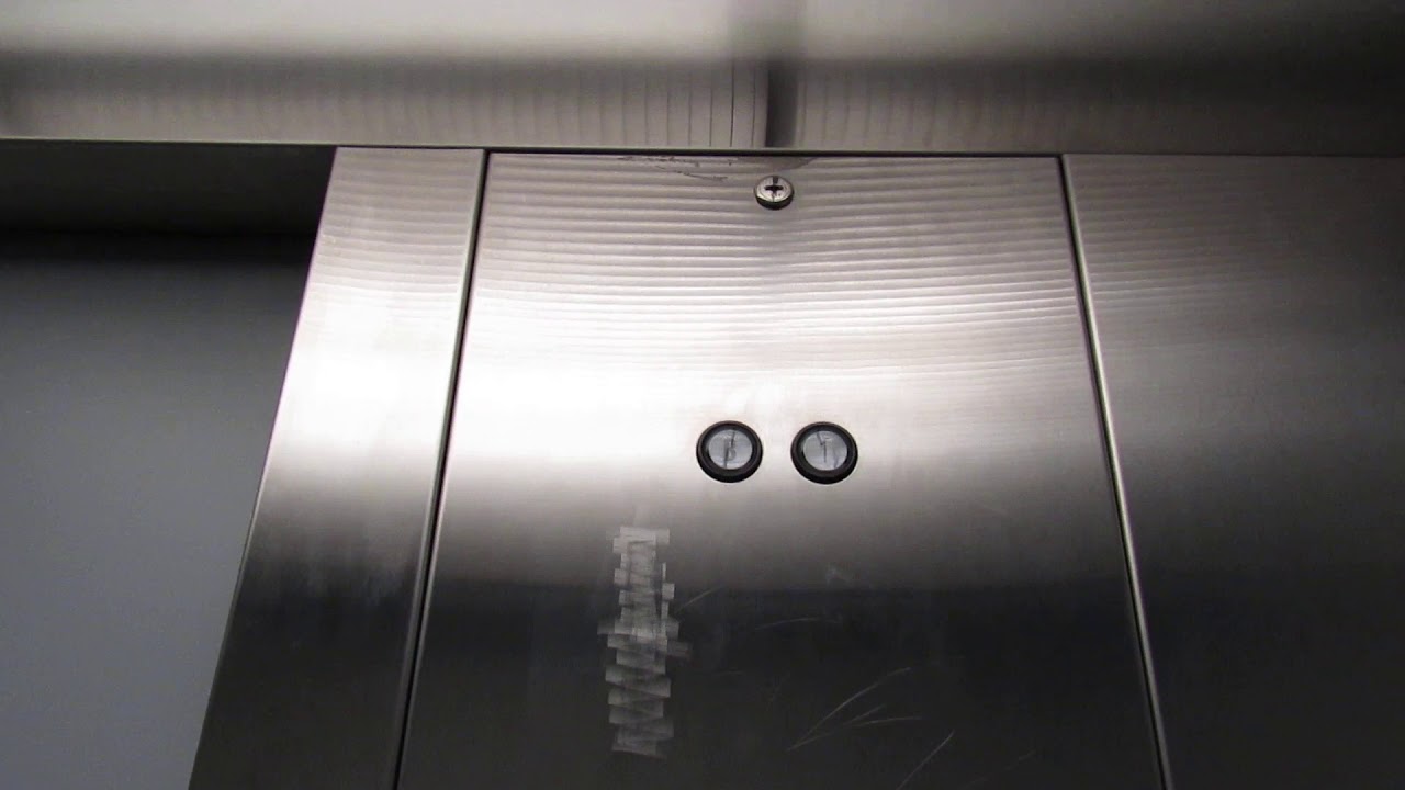 SX530 Take: Montgomery Hydraulic Elevator @ Marshalls - Minneapolis, MN ...