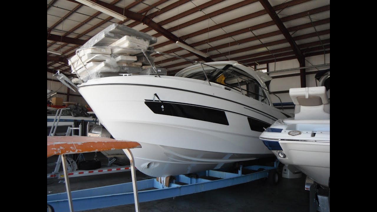 Beneteau Antares 9 with Battery Powered Air Conditioning by Mabru Power ...