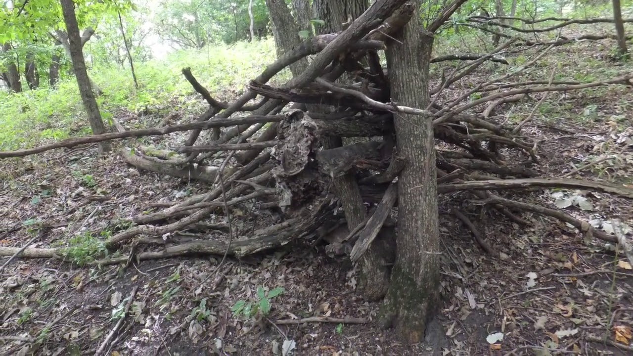 Omaha Rez Squatching August 2016 - YouTube