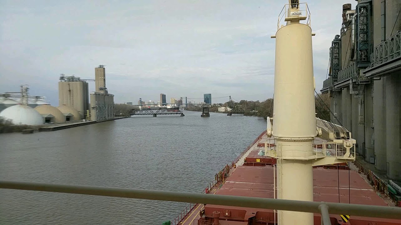 Polsteam arriving Toledo - YouTube