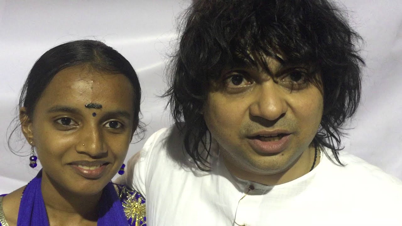 V Shivapriya being blessed and wished by Zitarist - YouTube