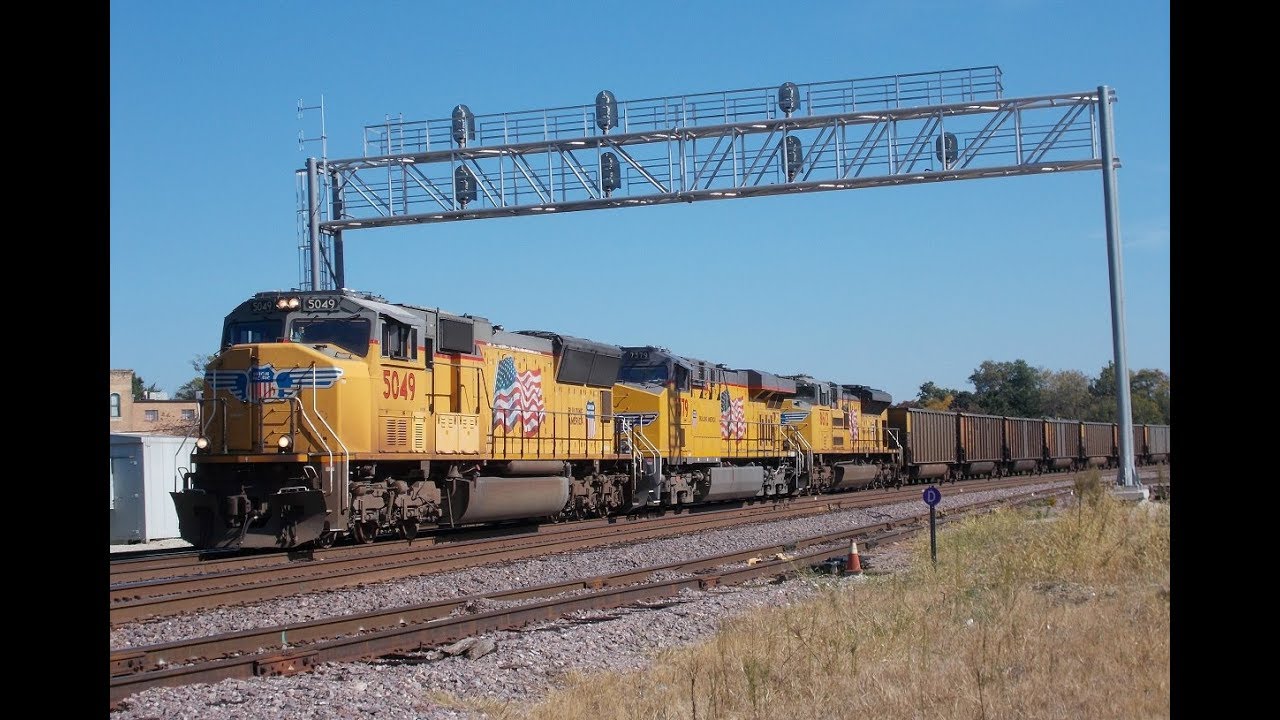 Railfanning After Great Midwest Train Show in Wheaton IL. 10/9/2016 ...