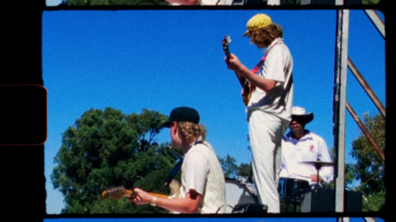 Sam & The Square Legs - Scotty (Official Video) - YouTube