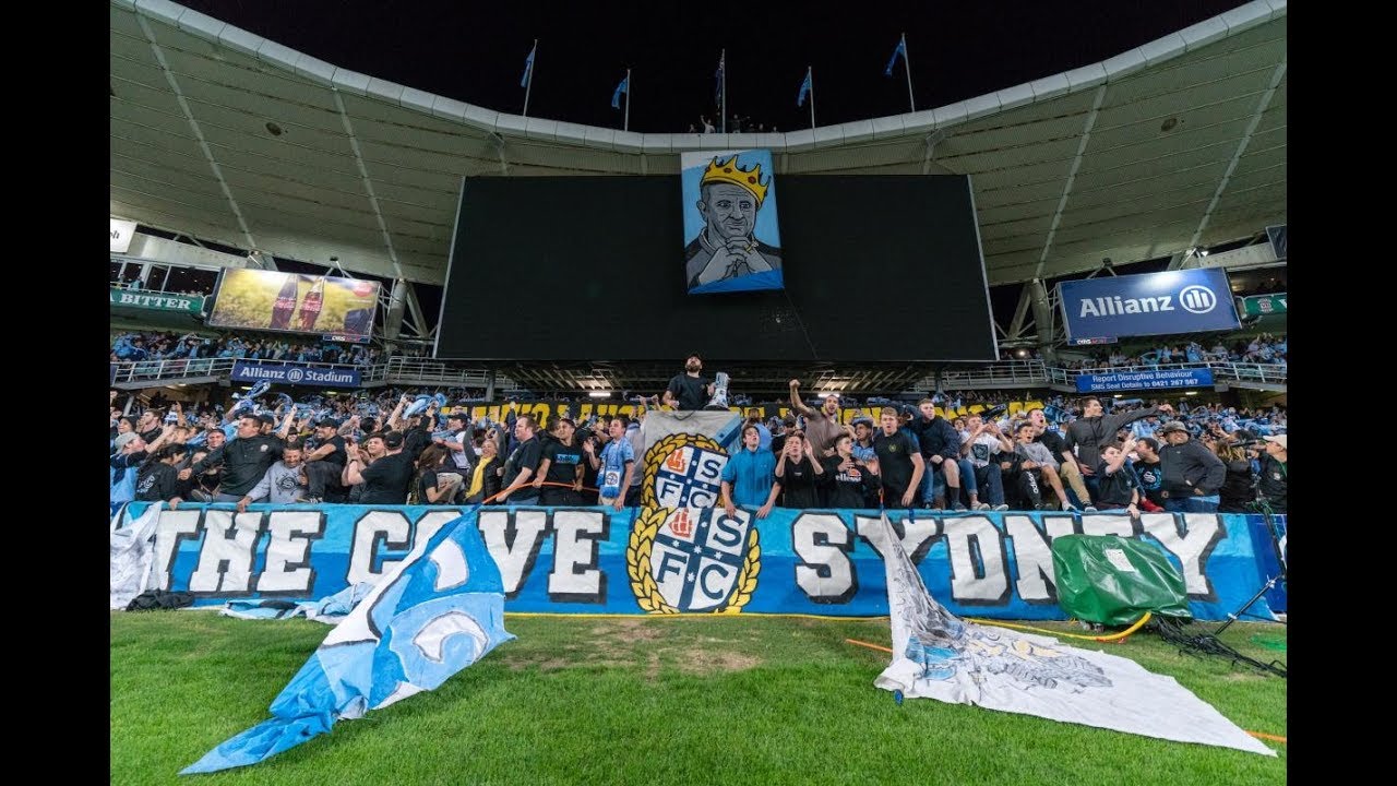 SYDNEY COVE BAY 23 | BEST FAN MOMENTS 2017/18 | Sydney FC Fans - YouTube
