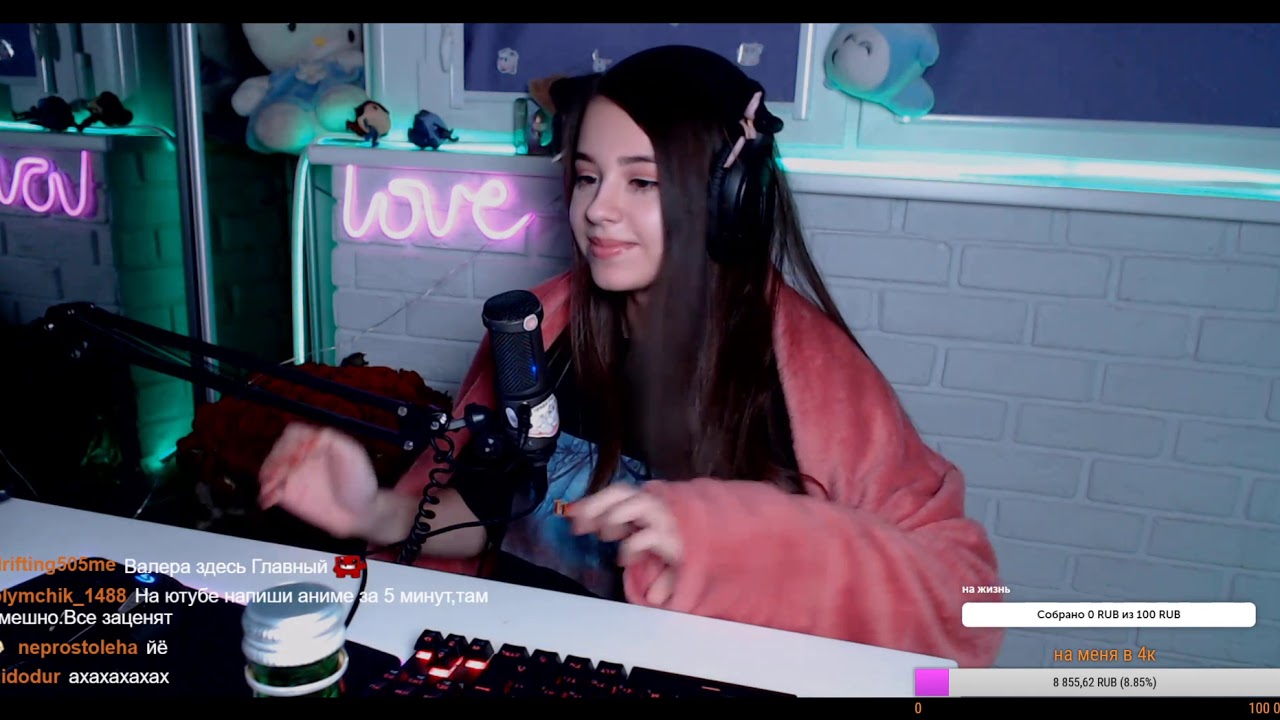 yuuechka смотрит Топ Моменты c Twitch | ОСЕДЛАЛ ЛОШАДЬ 😂 | RDR 2 на ПК ...