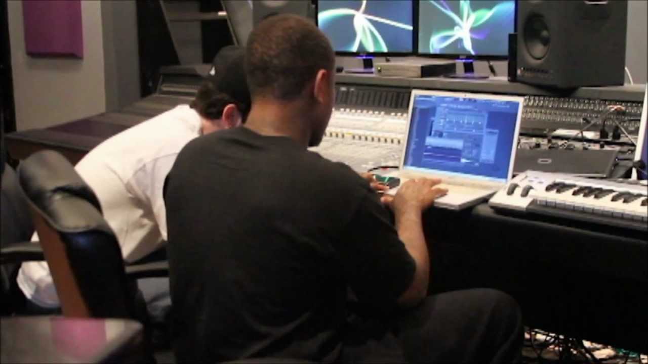 PURPSvision & 808 Mafia TV Present Southside & Purps Make A Beat - YouTube