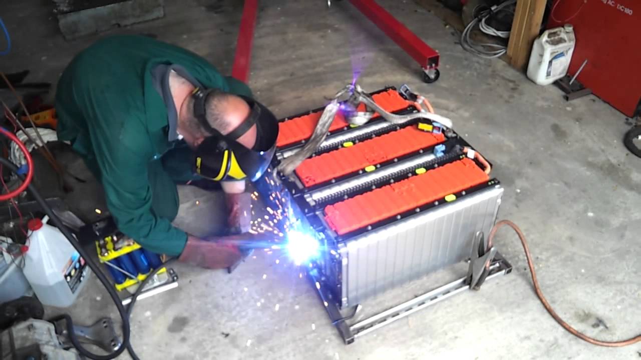 BMW EV Conversion 81 JDM Power Pack - YouTube