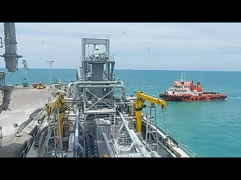 SELAMAT SIANG, MV. GESIT PROSES LEPAS TALI TUJUAN BATAM - YouTube