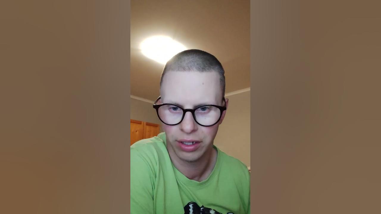 kniha o traktoroch - YouTube