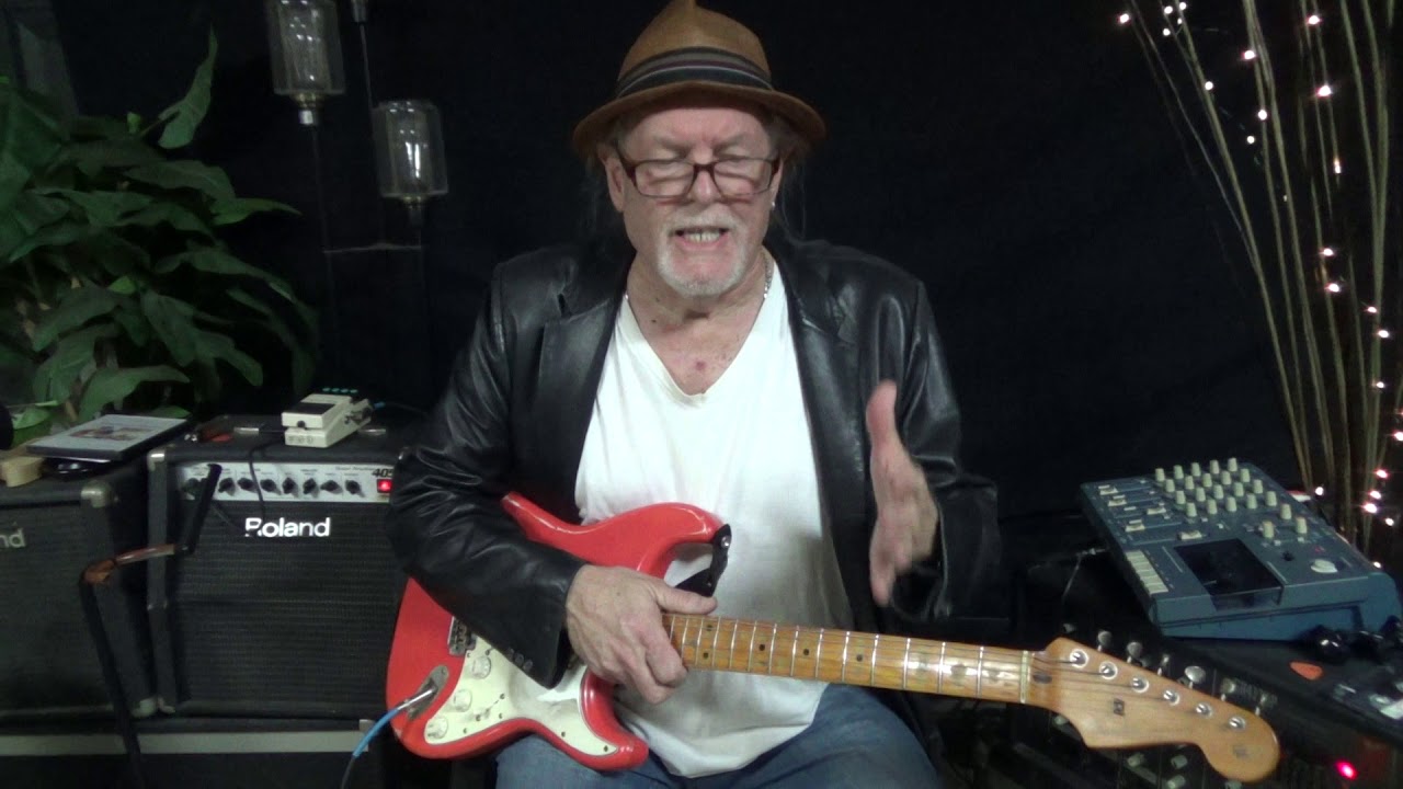 Robert Dean Guitar "Easy String" lesson #718 - YouTube