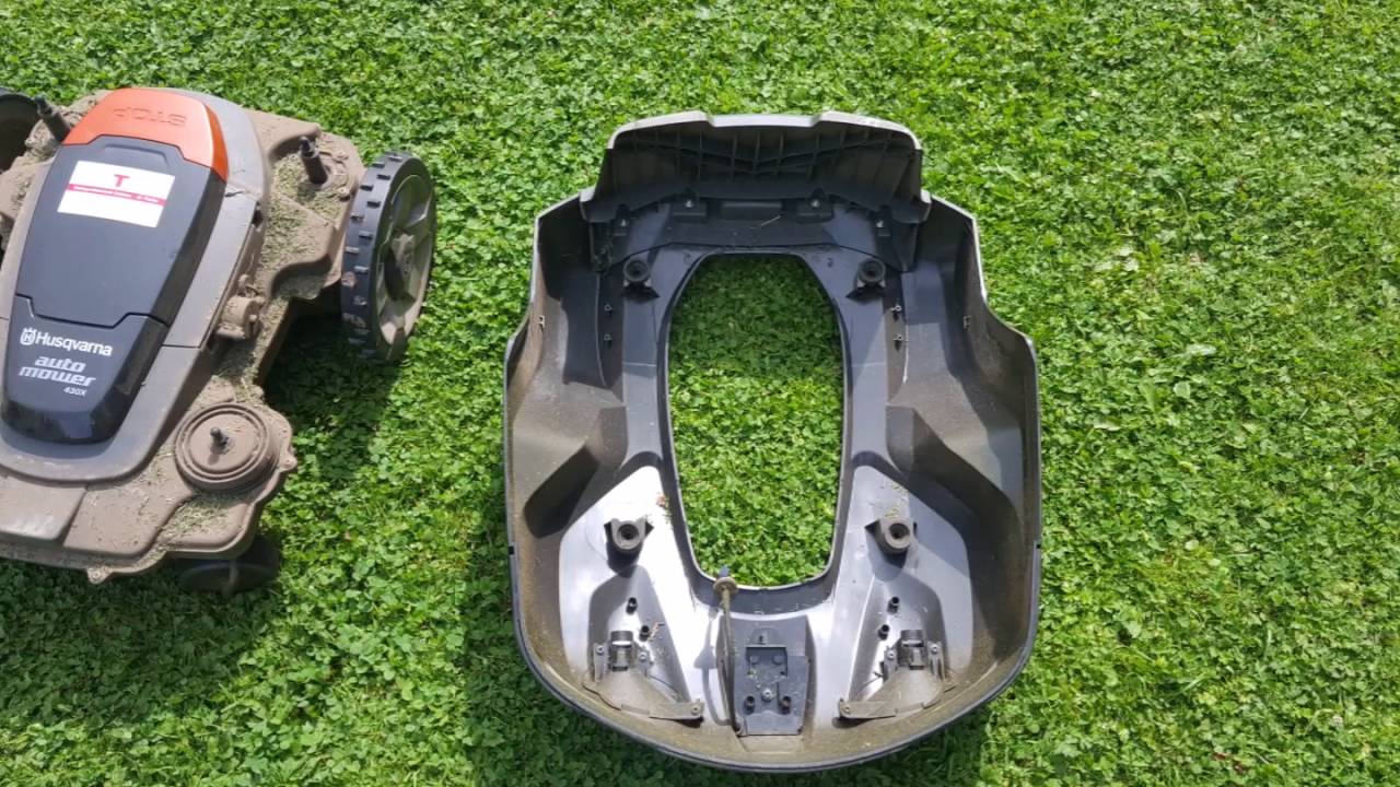 Automower® 430x Husqvarna® Reinigung des 430x - YouTube