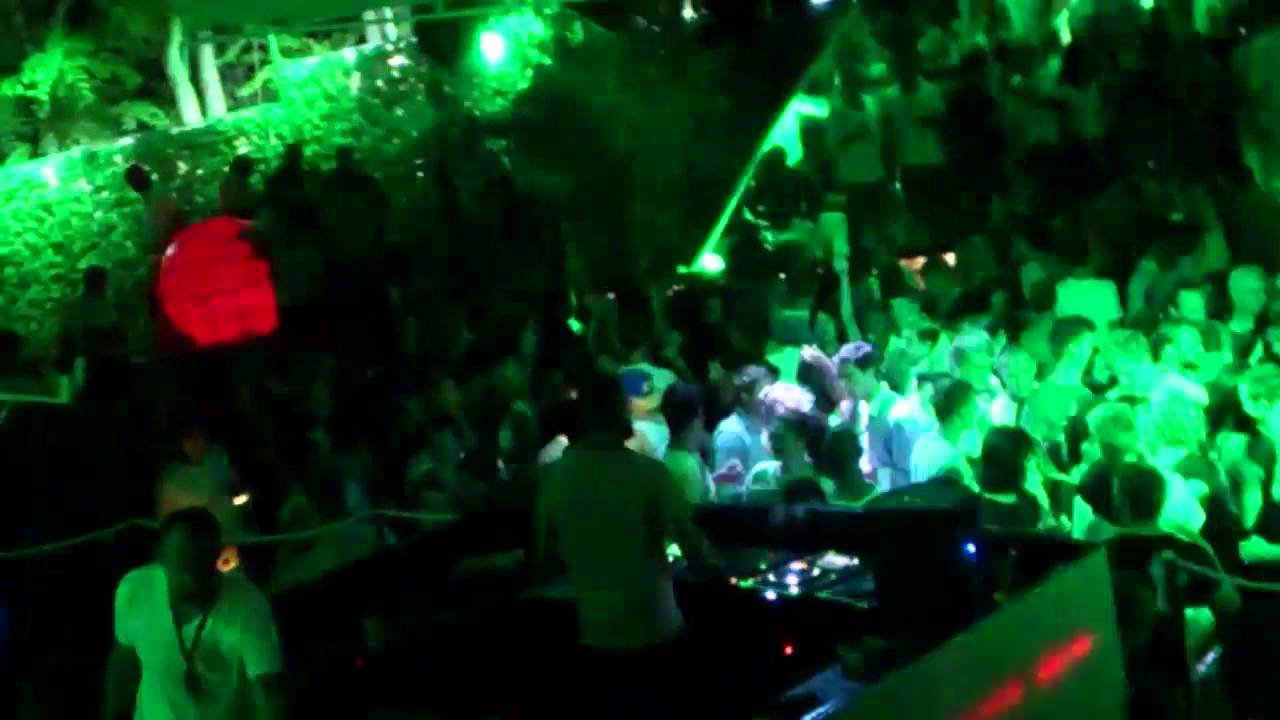 TOM NOVY LIVE @ VENERANDA CLUB HVAR part 1 - YouTube