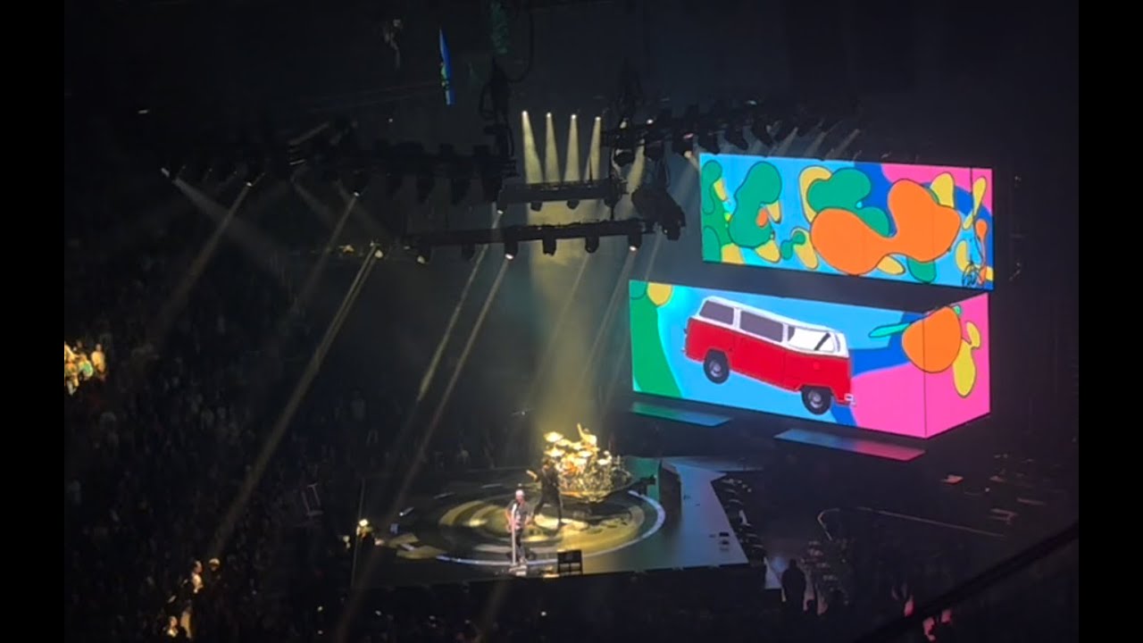 First Date - Blink-182 Live in Detroit 2023 - YouTube