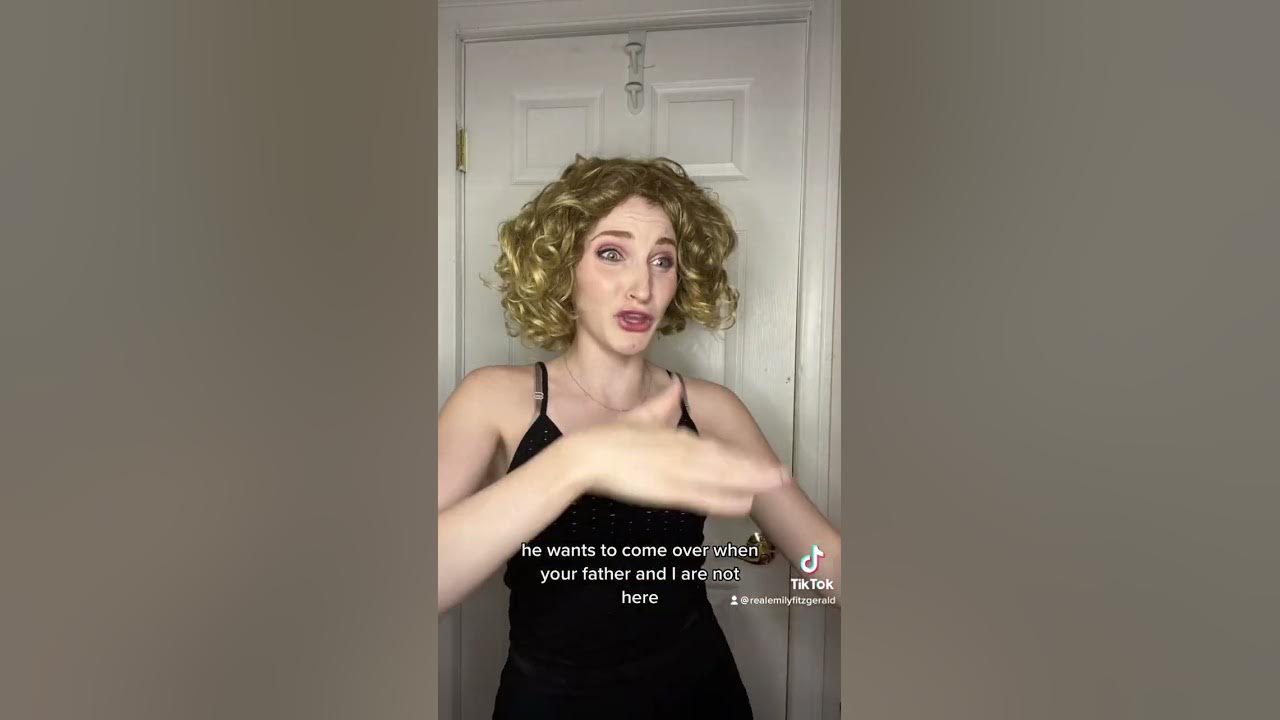 POV: You Have a Cool Mom (Halloween Edition 🎃) - YouTube