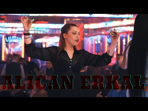 Alican ERKAL Çubuklu Cem Azra & Çeyrek Altın Takılıyor Full +18
