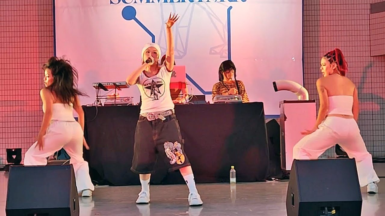 Charlu - ｢GLOW UP｣｢On My Way｣｢GIRL｣｢CREAM｣｢CHEESE｣ (Live) - YouTube