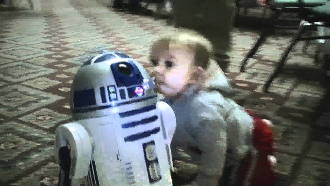 Return of R2D2 and Baby - YouTube