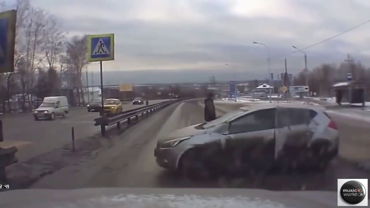 SNOW AND ICE DRIVING FAILS / CRASHES. WINTER CAR CRASH COMPILATION/ CAR ...