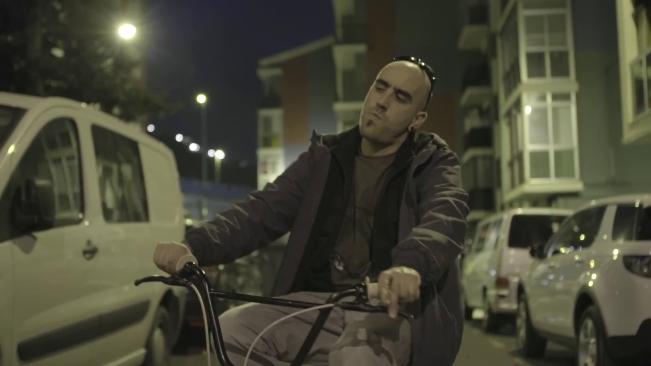 Arrano Pertxa eta Lengu Iluna : Lengu Bideoklipa - YouTube