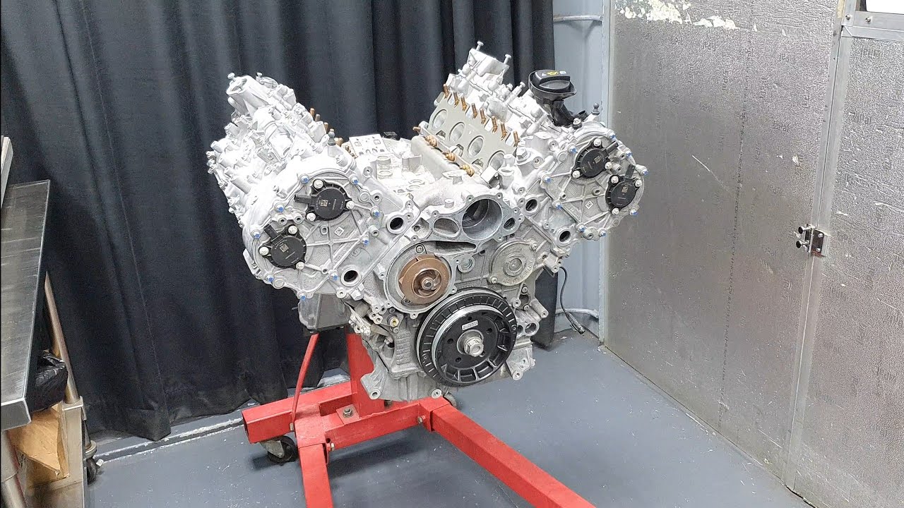 M177 engine rebuild for USA customer (part 3) - YouTube