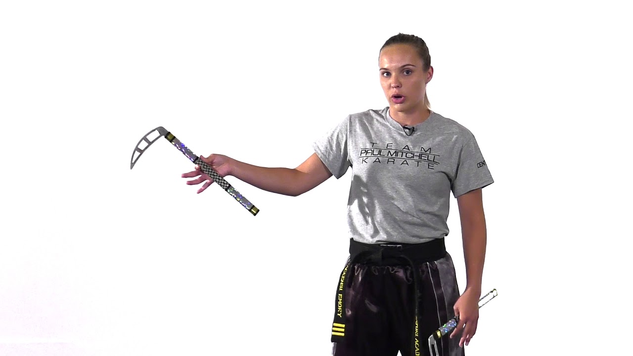 Mackensi Emory Kama Tip: Finger Roll - YouTube