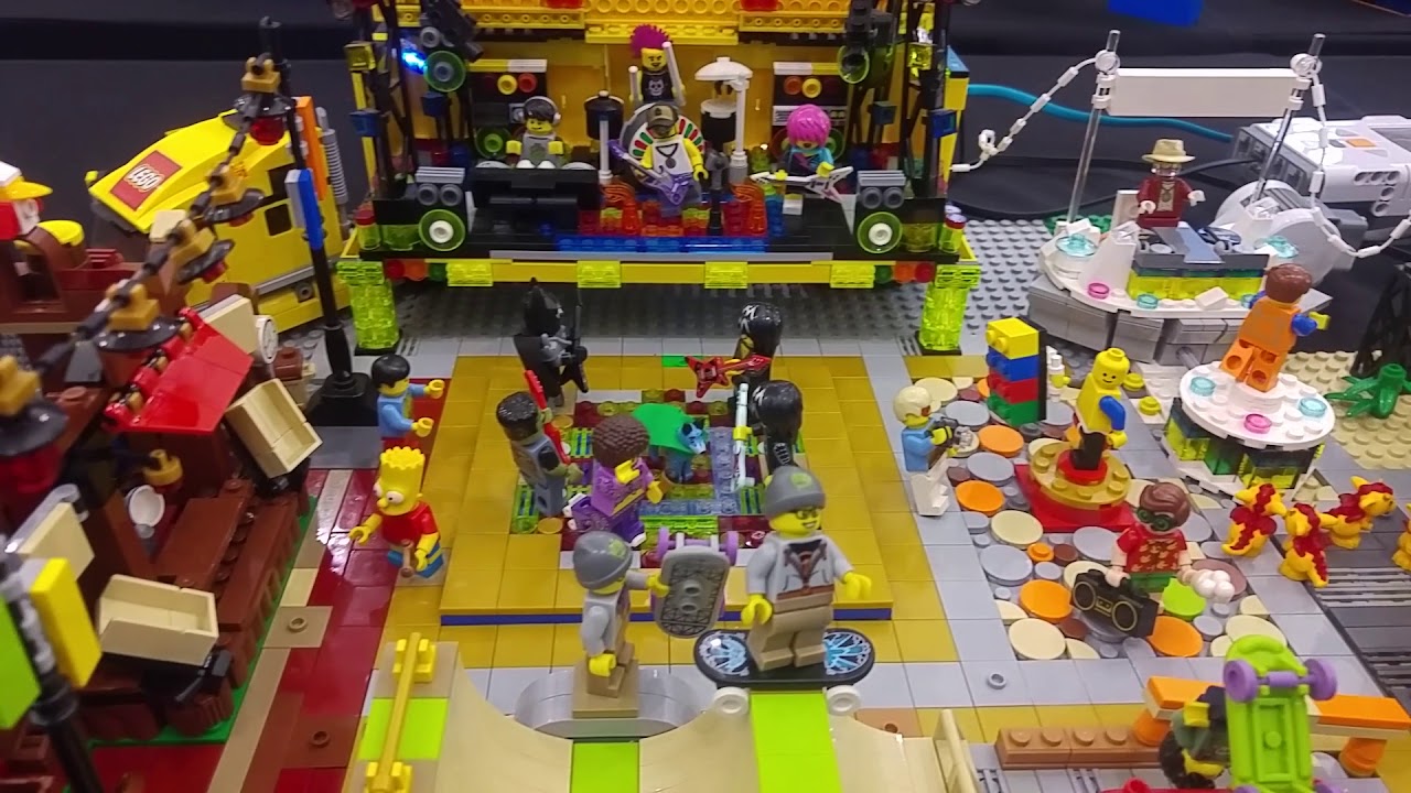 Lego party - YouTube