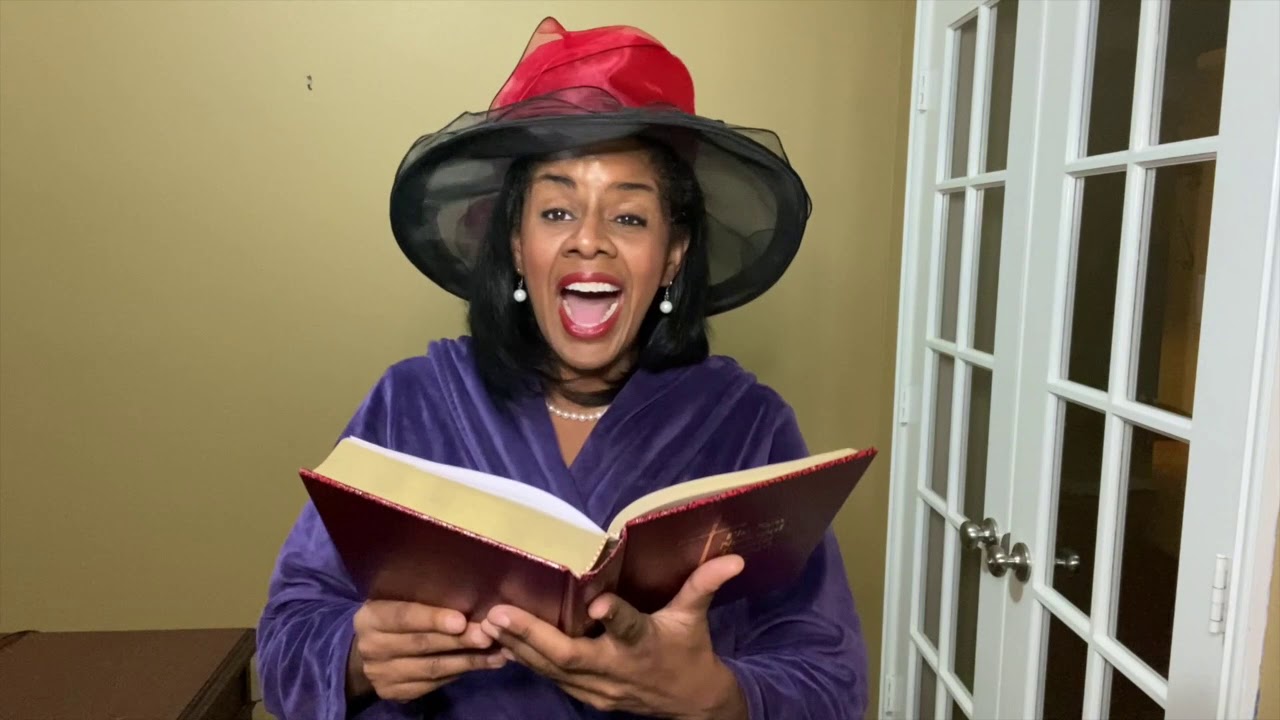 Day 21 of 30: Purple Robe Song Series Part II - He Lives - YouTube