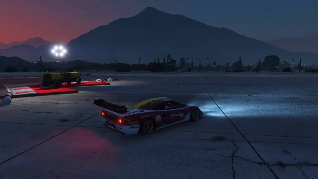 Grand Theft Auto 5 The Drag Strip @ Night - YouTube