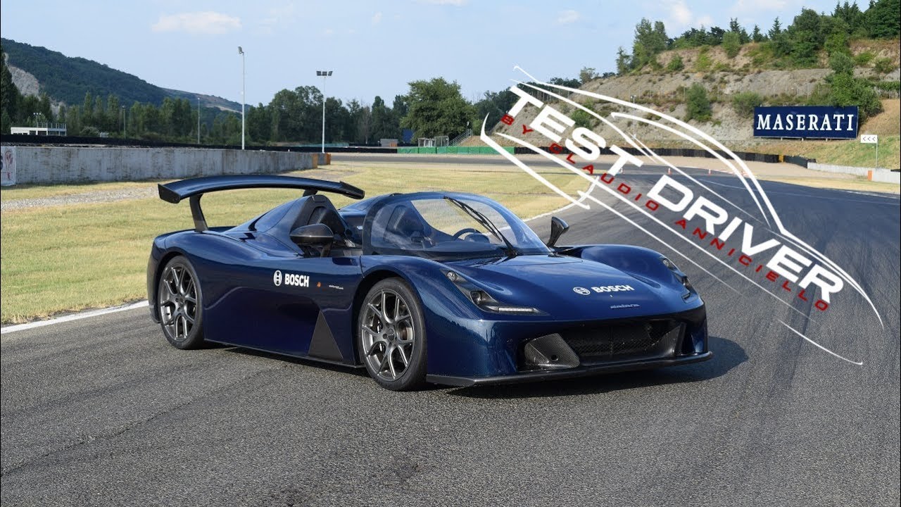 Test Dallara Stradale: la prova in pista a Varano De' Melegari - YouTube